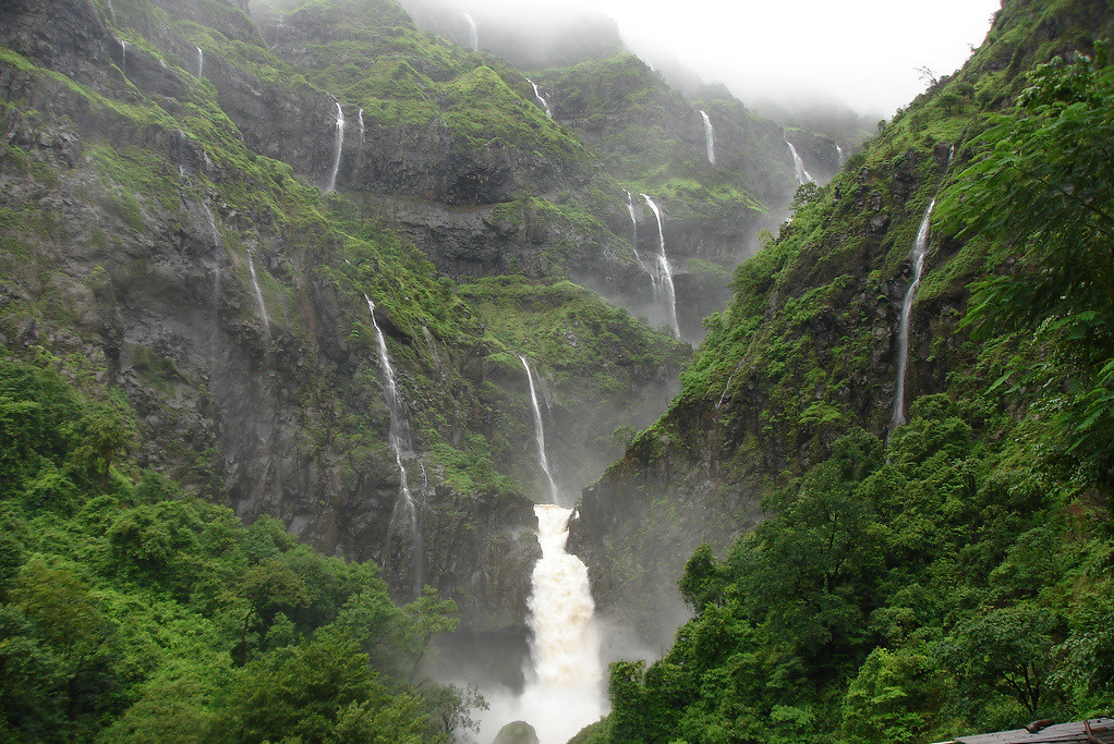 Waterfalls near Mumbai you should visit this Monsoon - The Traveling CA